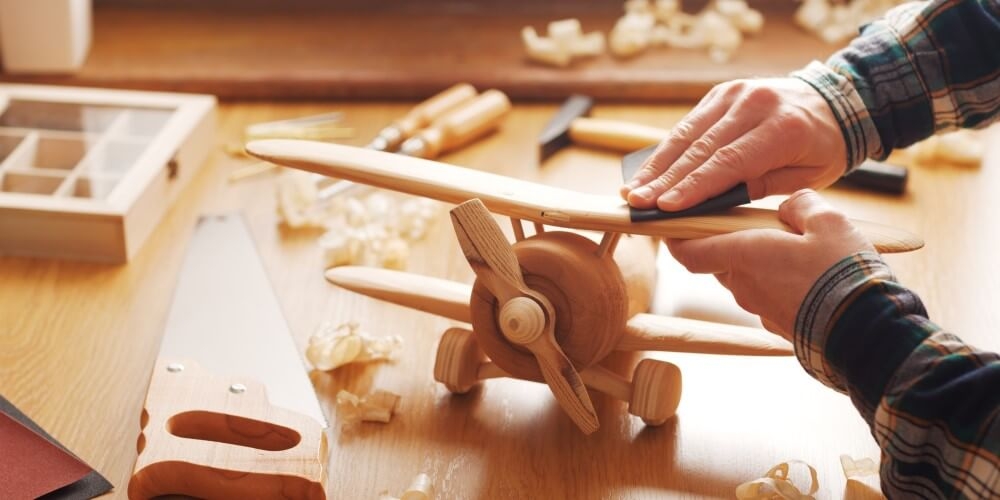 What are the key points for choosing wooden toys? -SabMatt Corporation